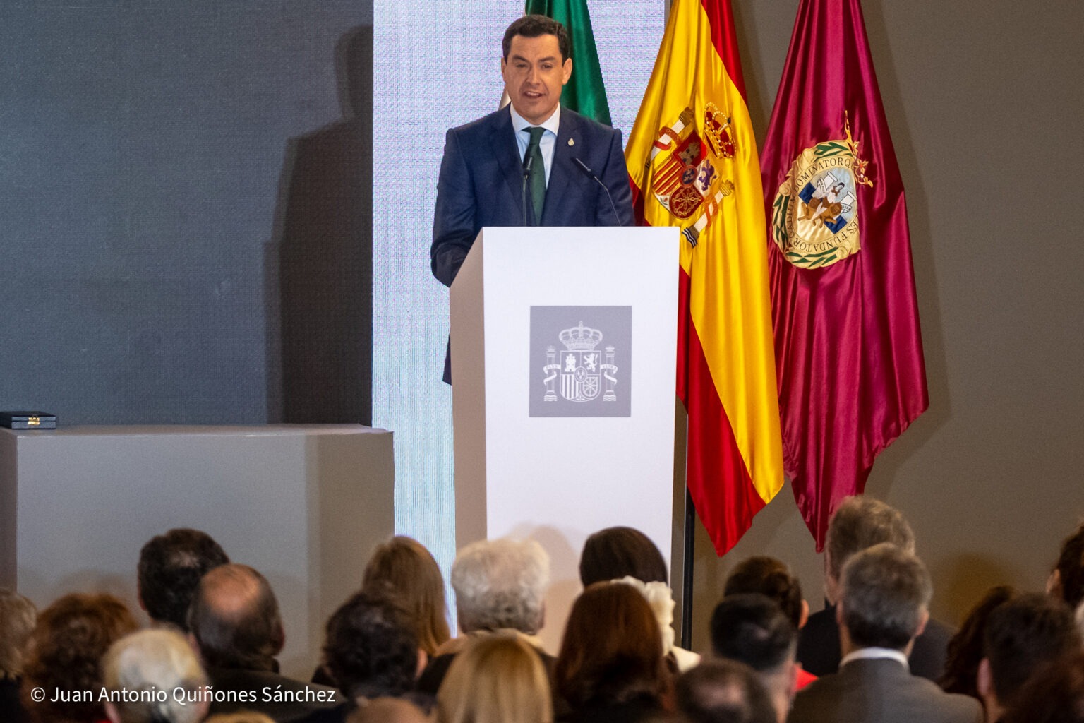 Moreno destaca ante los Reyes la grandeza humana del chef José Andrés y ...